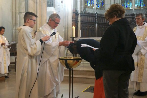 Saintes-Marthe-et-Marie : baptisé à Pâques - Diocèse de Saint-Étienne